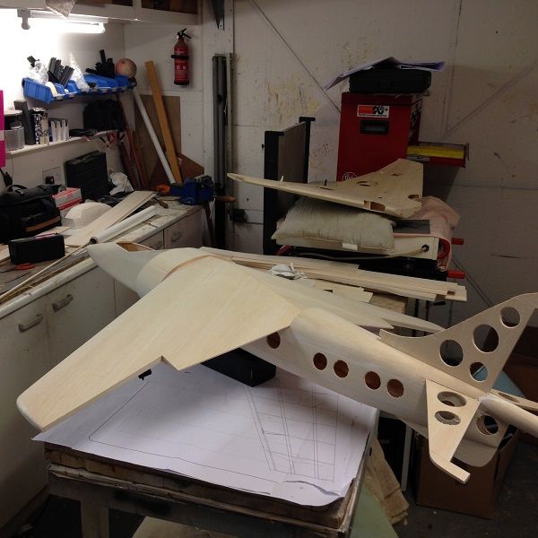 Harrier Jump Jet- The aeromodelling Holy Grail !!!! - Tony Nijhuis plan ...