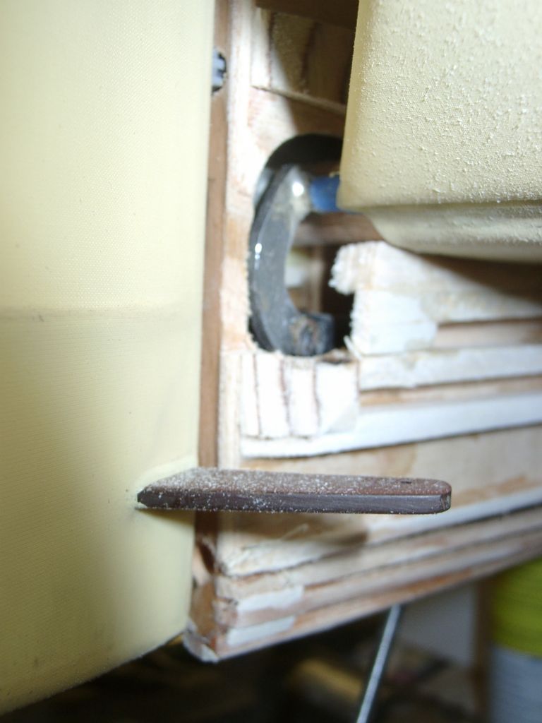 Internal (concealed) elevator control horn - Model Engineering and ...