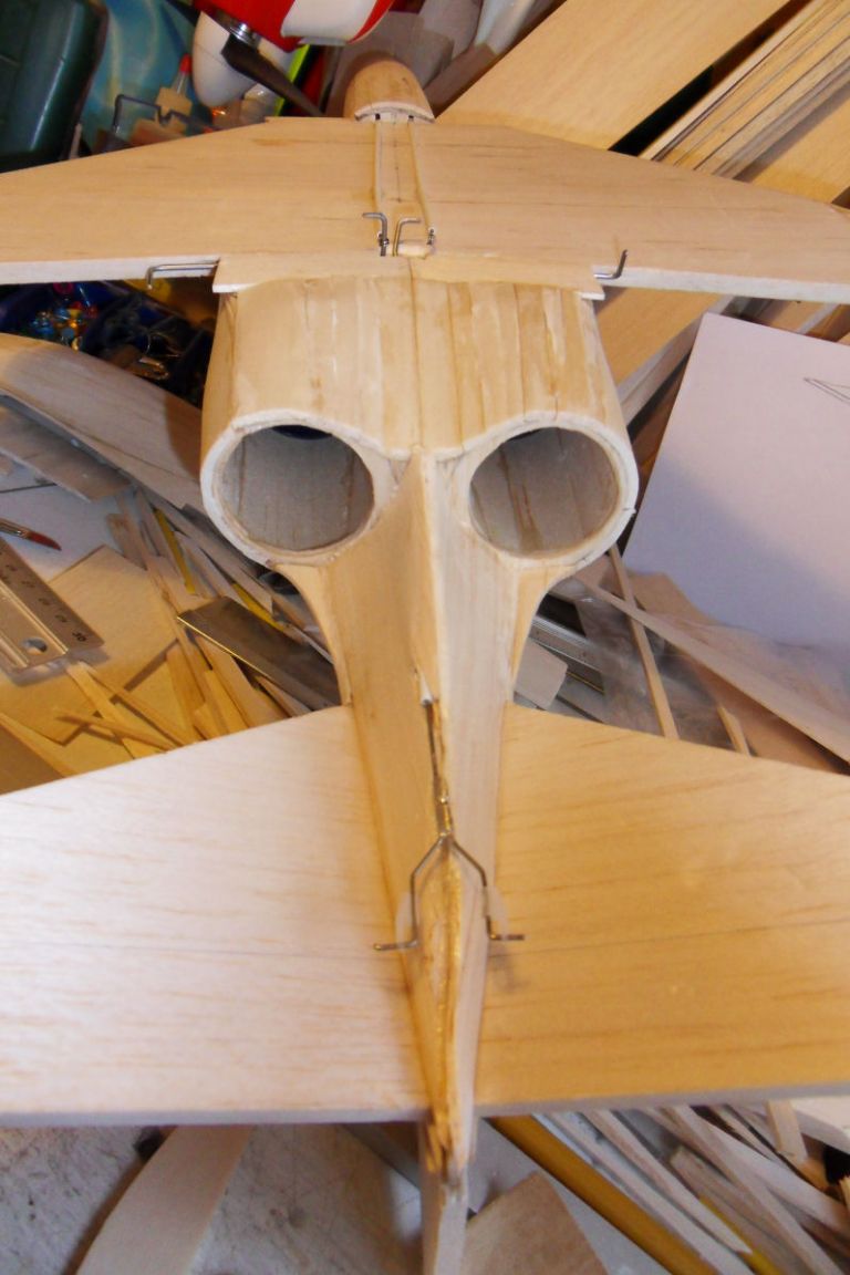 EDF40mm twin F4 Phantom II - Electric Ducted Fan - RCM&E Home of Model ...