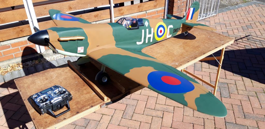 Spitfire Kit Choice - Build Blogs and Kit Reviews - RCM&E Home of Model ...