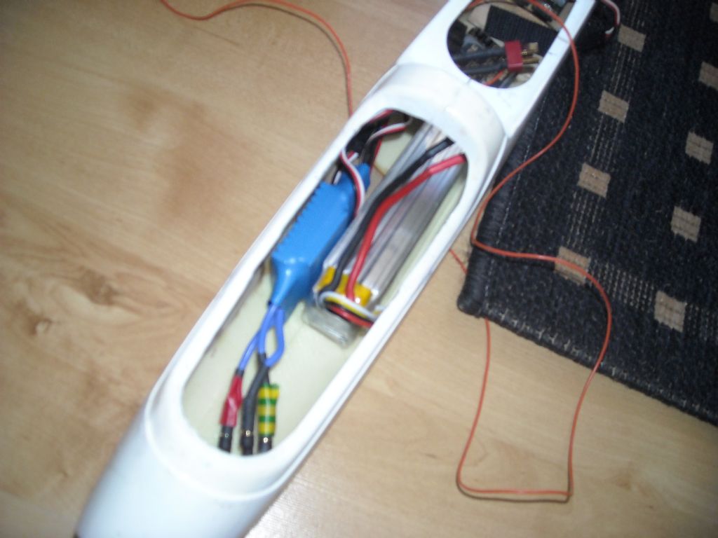 FVK Models Silent Dream 2.2m motor help - Gliders and Gliding - General ...