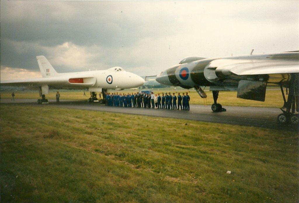 Vulcan 60th Anniversary - Full Size Aviation - RCM&E Home of Model ...