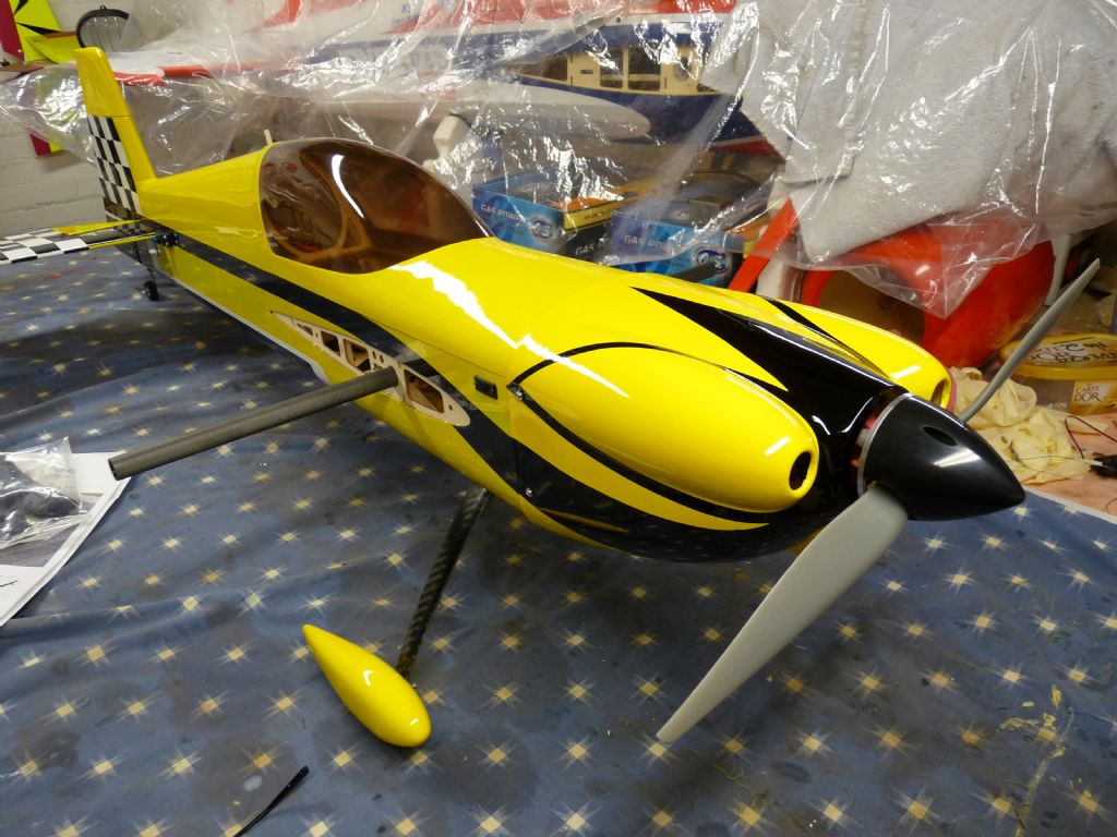 Extreme Flight MXS-EXP 64" - Sport, Aerobatic and 3D kits - RCM&E Home ...