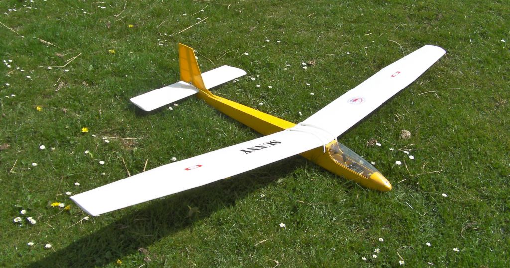 No flares but! - Gliders and Gliding - General Discussion - RCM&E Home ...