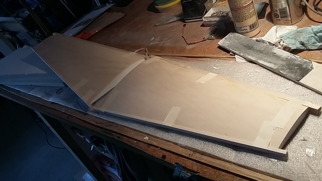 Spitfire by Cambrian Funfighters Electric Version - Warbird kits - RCM ...