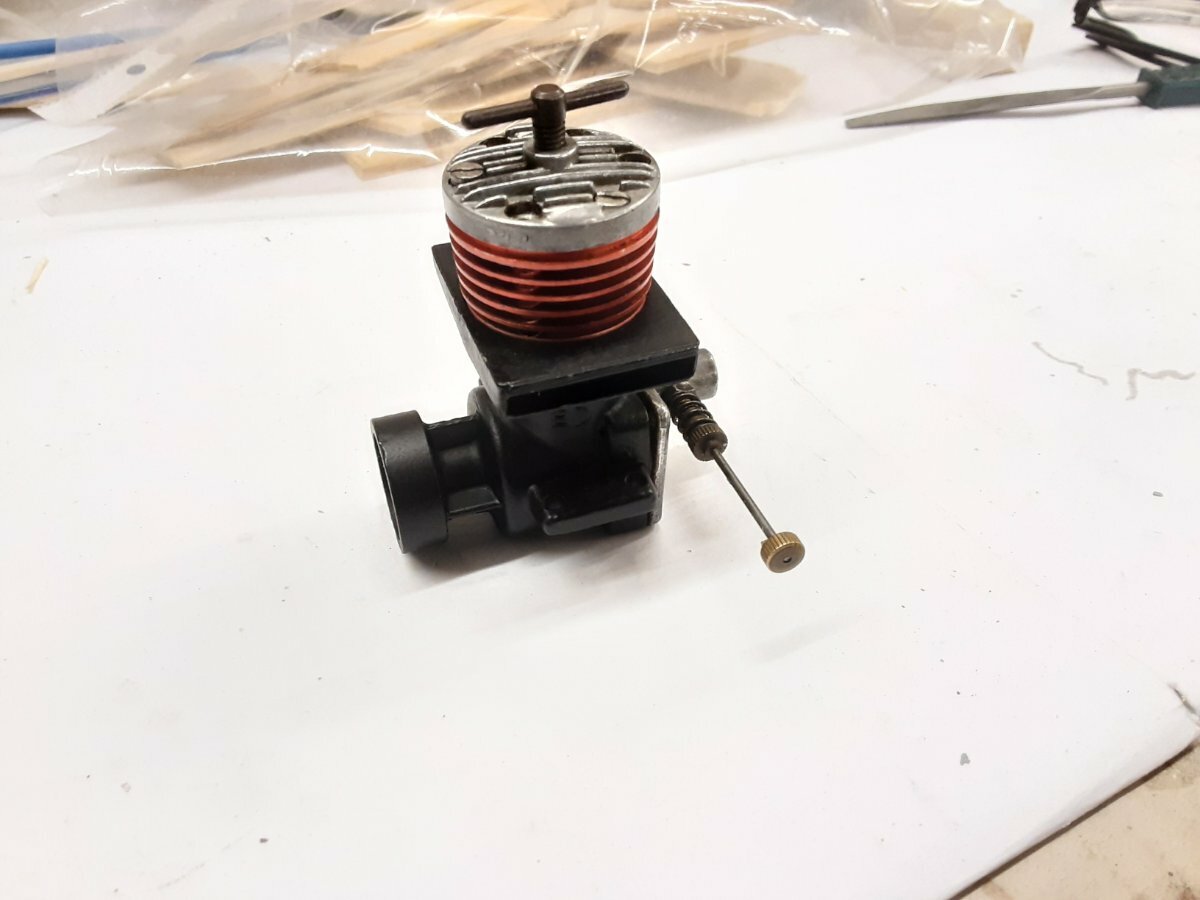 Elfin 2.5 ED racer Allbon dart repair - IC Engines - RCM&E Home of ...