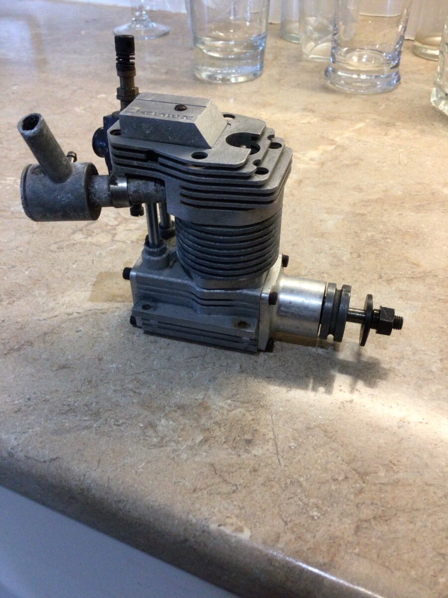 Laser engine ID please - IC Engines - RCM&E Home of Model Flying Forums