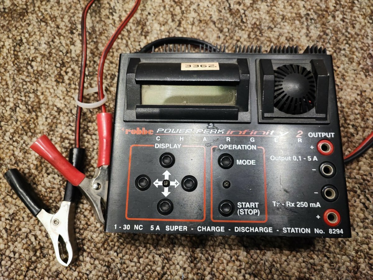 2 x Robbe Peak Infinity 2 chargers - Used - FOR SALE - RCM&E Home of ...