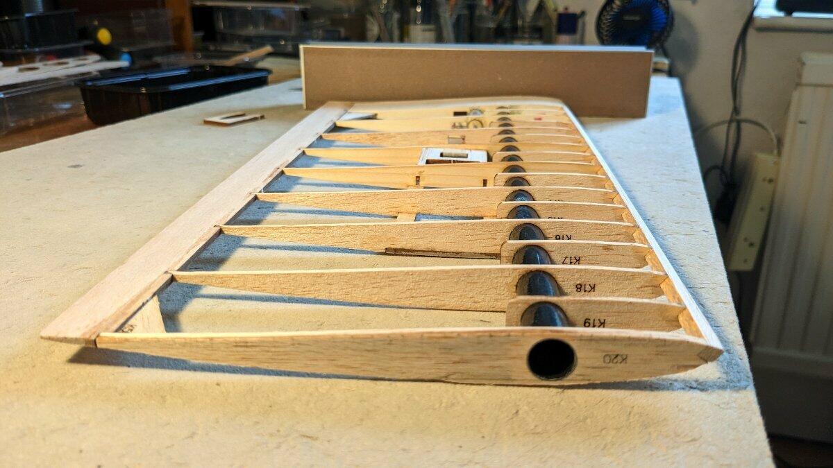 Covering an under-cambered wing with Oralight - Building from ...