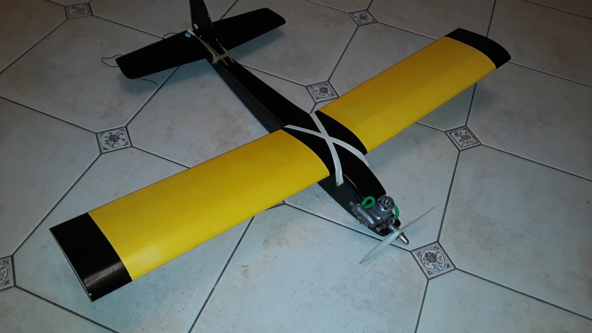 What was your very first model aeroplane and what year? - All Things ...