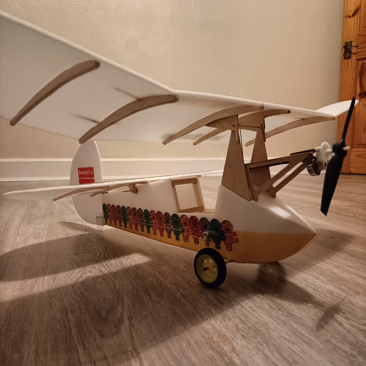 Big Indoor Flying Flea - Indoor Models, Ultra Micros and Small Park ...