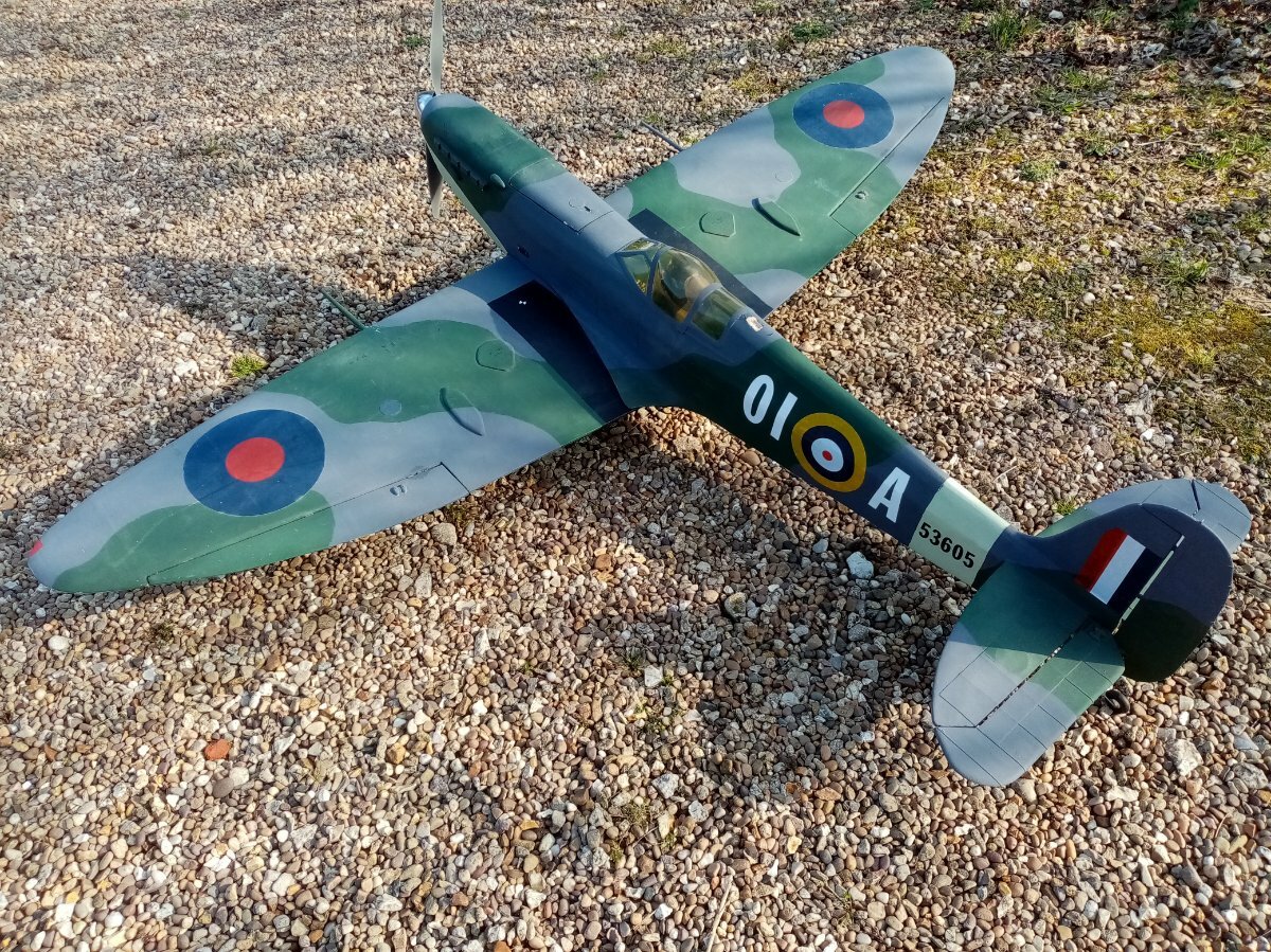 Mick Reeves Spitfire kit (1970s ?) - Vintage Kits, Semi-Kits and Plan ...