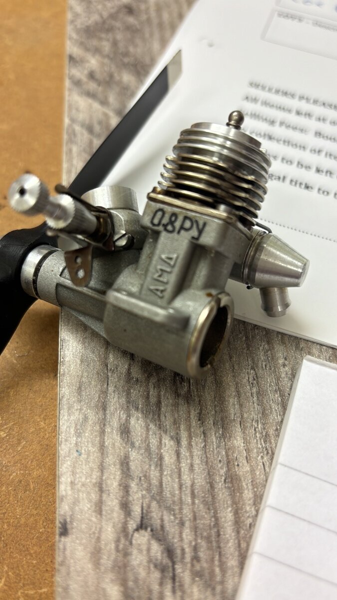 Engine ID please - IC Engines - RCM&E Home of Model Flying Forums