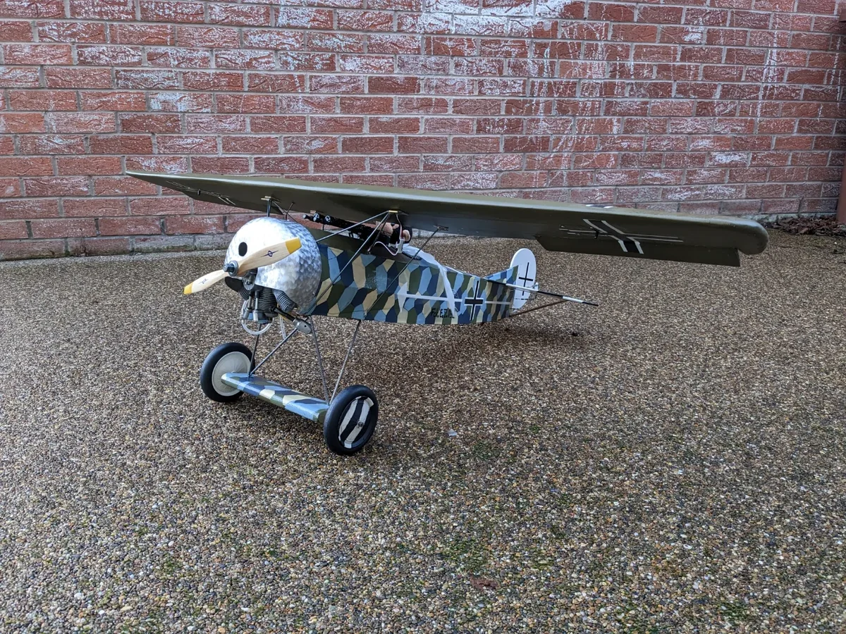 Lozenge covering, any available to suit a 1/6th DVII model? - All ...