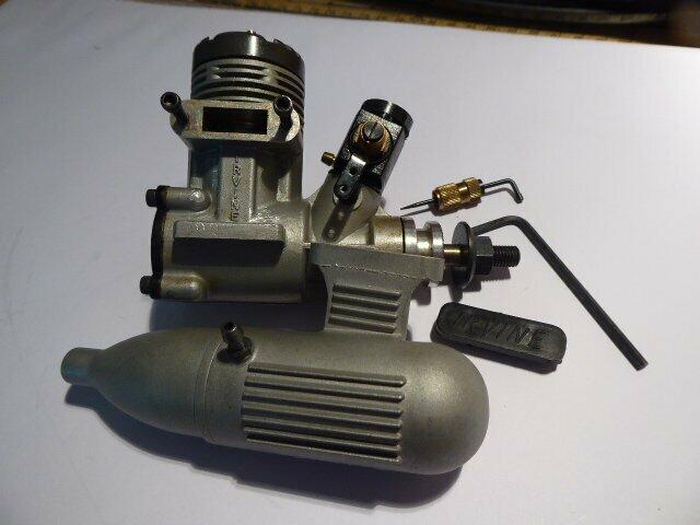 Irvine 20 black head ABC complete with silencer - IC Engines - RCM&E ...