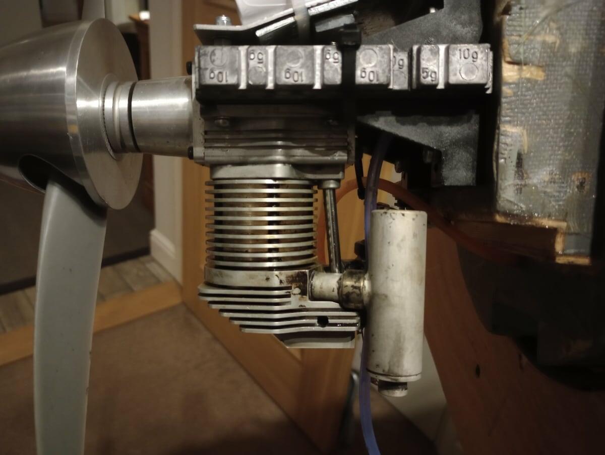 Laser 150 Runs then slowly loses power in flight and eventually stops ...